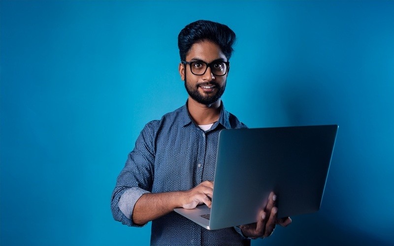 MEA(R)N Stack Web Development Expert - Angular & React.